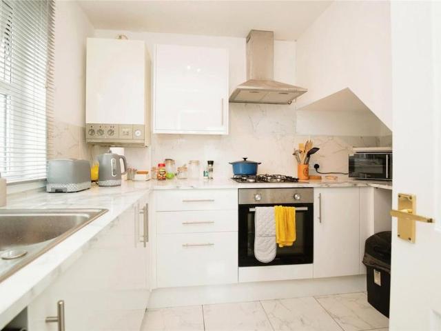 1 bedroom terraced house to rent