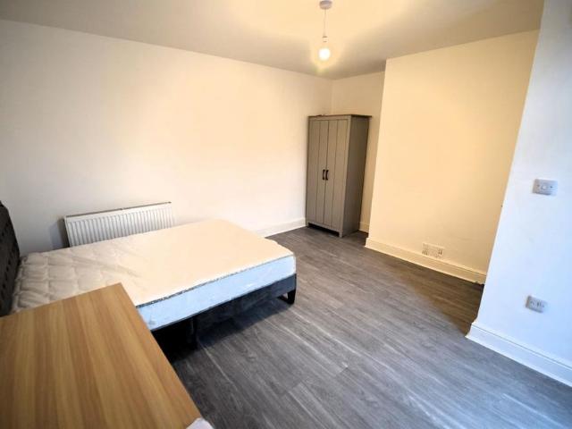 1 bedroom terraced house to rent