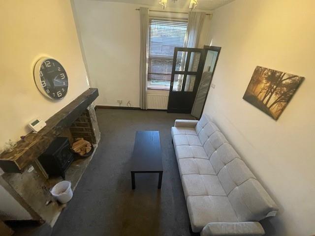 1 bedroom terraced house to rent