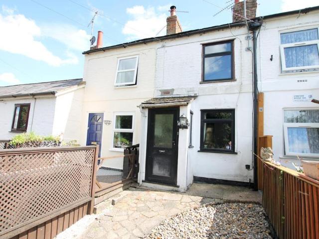 1 bedroom terraced house to rent