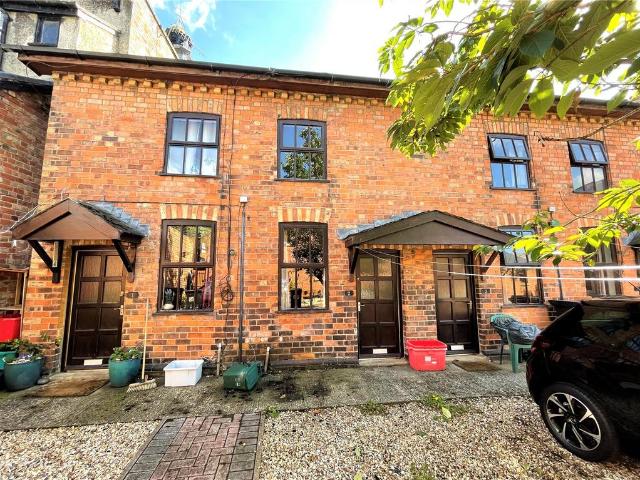 1 bedroom terraced house to rent