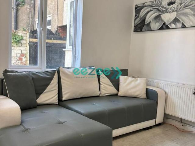 1 bedroom terraced house to rent