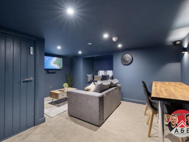 1 bedroom terraced house to rent
