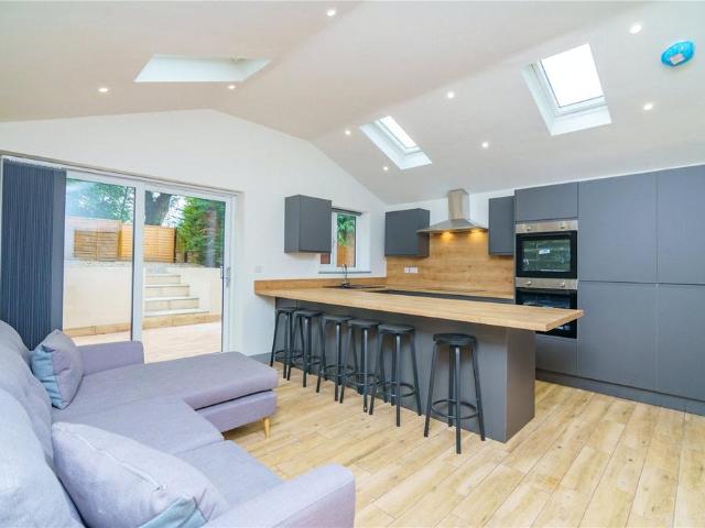 1 bedroom terraced house to rent