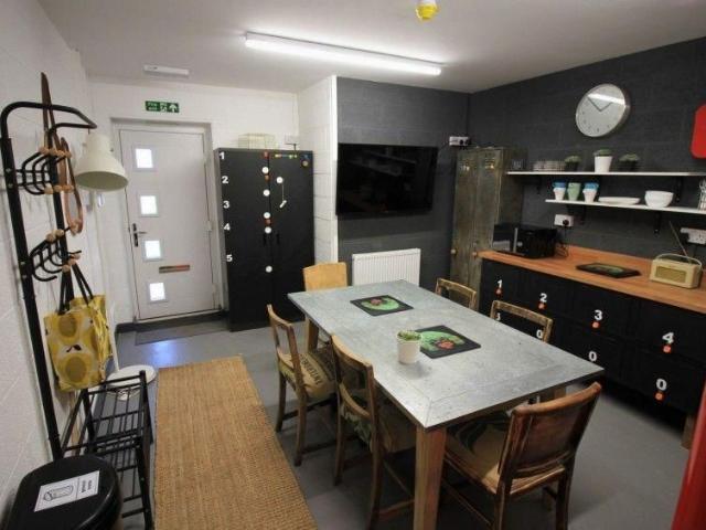 1 bedroom terraced house to rent