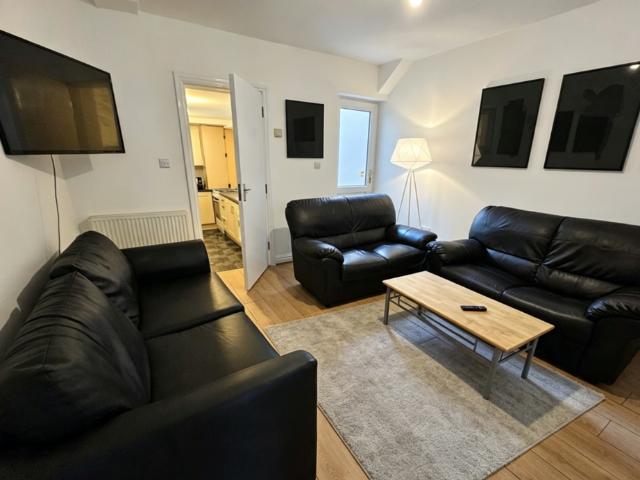 1 bedroom terraced house to rent