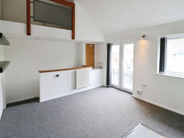 1 bedroom terraced house to rent