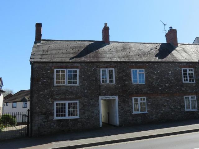 1 bedroom terraced house to rent