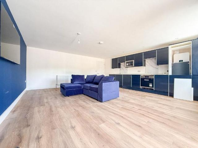 1 bedroom terraced house to rent