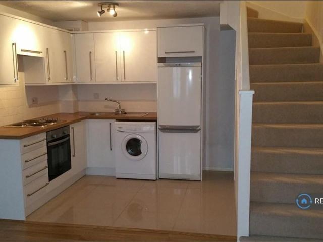 1 bedroom terraced house to rent
