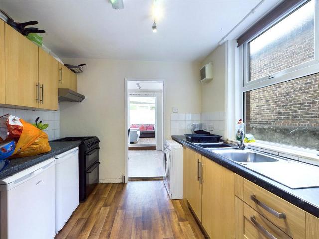 1 bedroom terraced house to rent