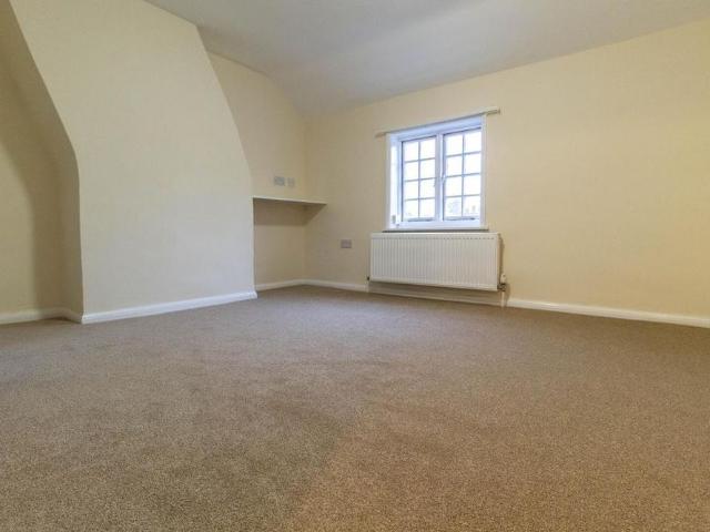 1 bedroom terraced house to rent