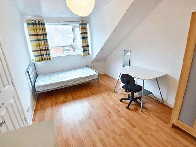1 bedroom terraced house to rent