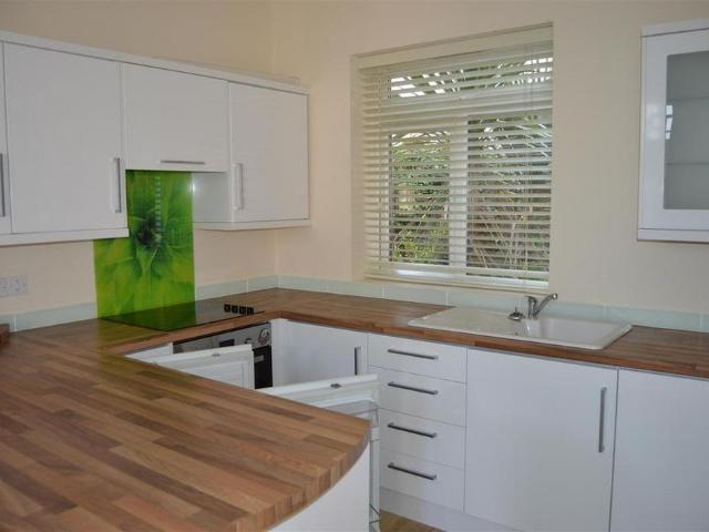 1 bedroom terraced house to rent