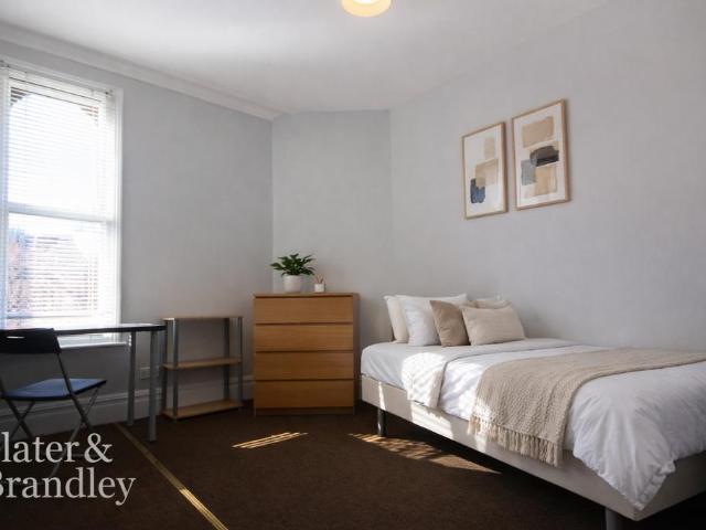 1 bedroom terraced house to rent