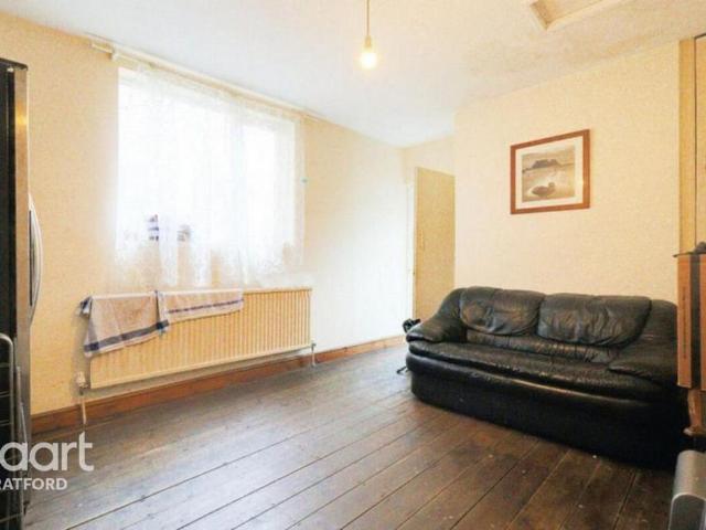 1 bedroom terraced house to rent