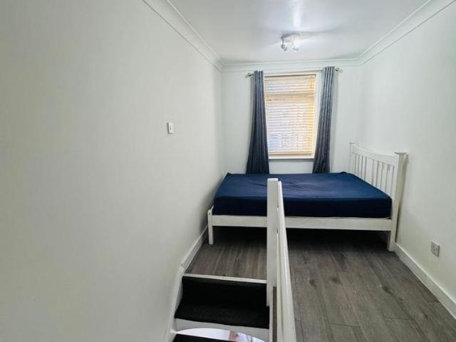 1 bedroom terraced house to rent