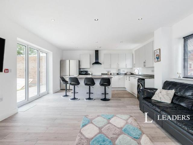 1 bedroom terraced house to rent