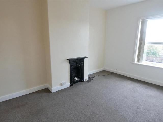 1 bedroom terraced house to rent