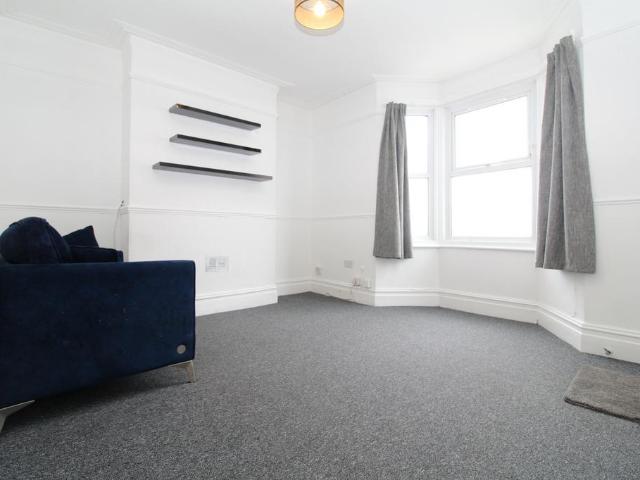 1 bedroom terraced house to rent