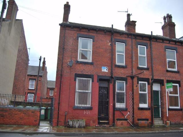 1 bedroom terraced house to rent