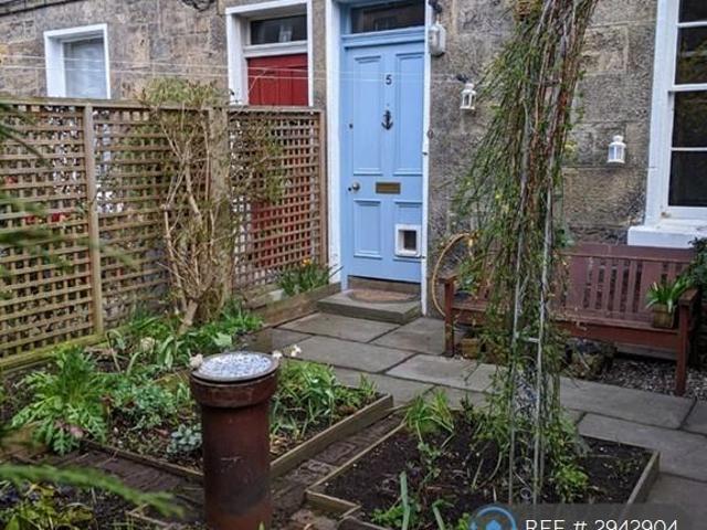 1 bedroom terraced house to rent