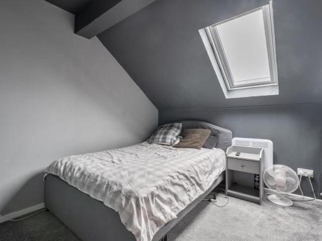 1 bedroom terraced house to rent