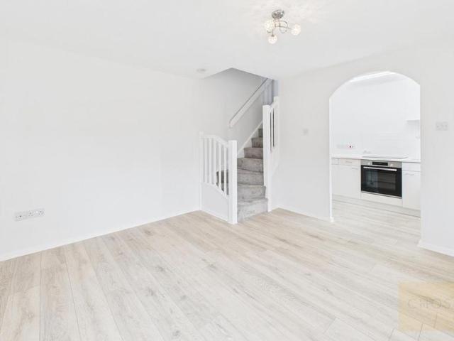 1 bedroom terraced house to rent