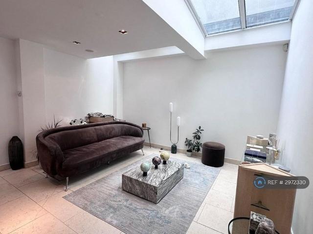 1 bedroom terraced house to rent
