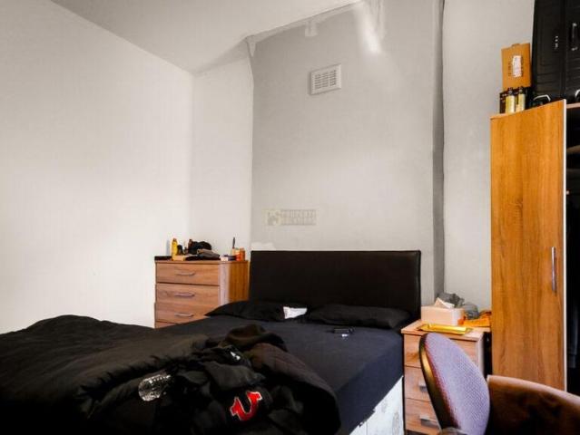 1 bedroom terraced house to rent