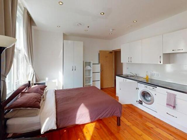 1 Bedroom Terraced House To Rent In, A Upper Parliament Street, Nottingham, Nottinghamshire, NG1