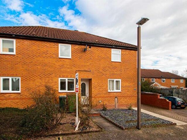 1 Bedroom Terraced House To Rent In Barnstaple Court, Furzton, MK4