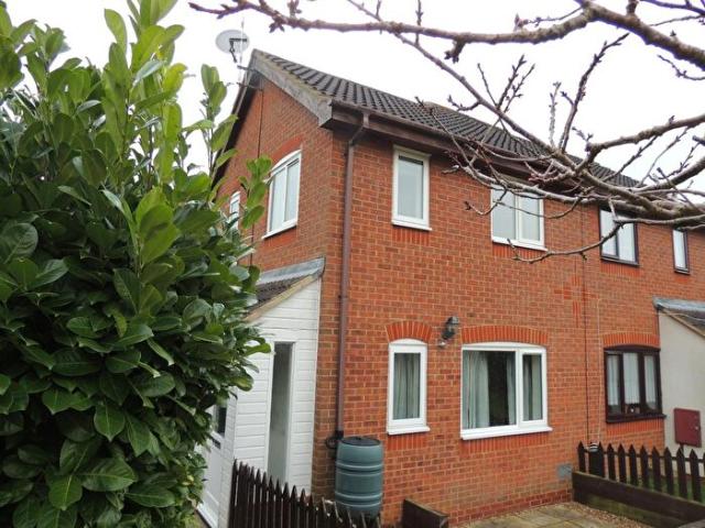 1 Bedroom Terraced House To Rent In Denchworth Court, Emerson Valley, MK4
