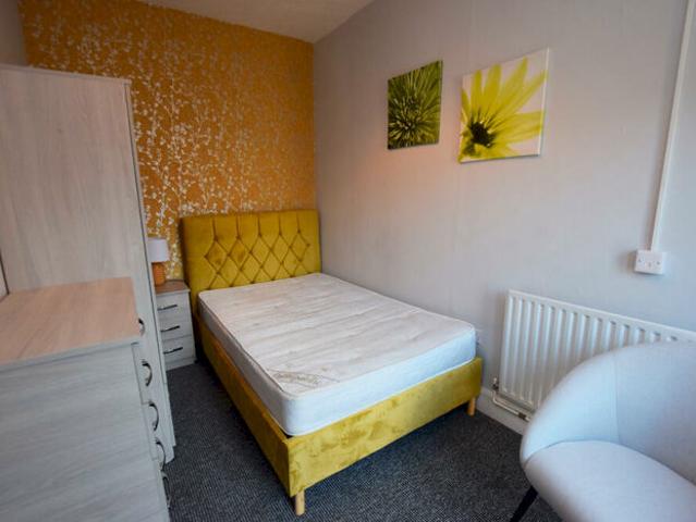 1 Bedroom Terraced House To Rent In Denmark Road, Northampton, NN1