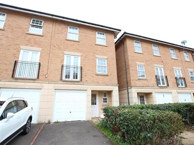 1 Bedroom Terraced House To Rent In Johnson Court, Northampton, NN4