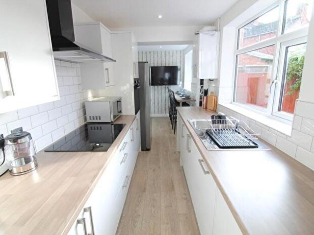 1 Bedroom Terraced House To Rent In King Street, Loughborough, LE11