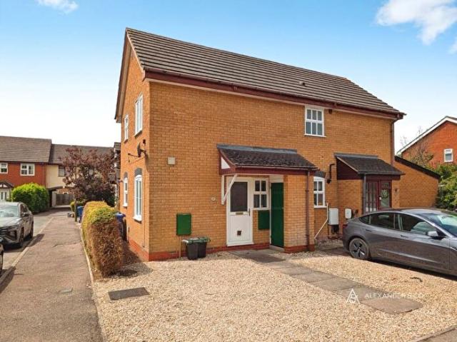 1 Bedroom Terraced House To Rent In Merganser Drive, Bicester, Oxfordshire, OX26