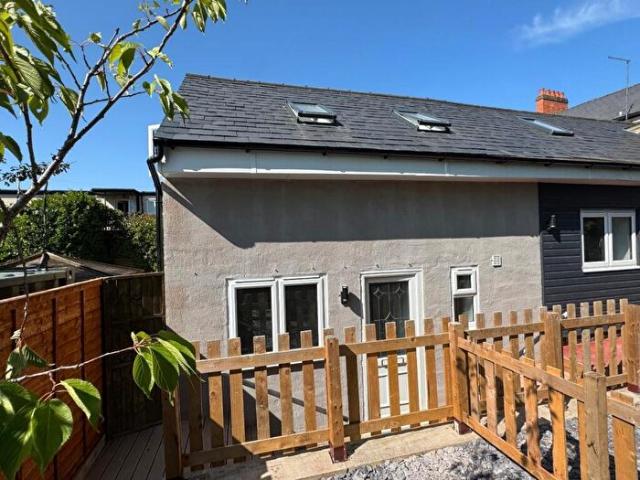 1 Bedroom Terraced House To Rent In Mews Town House Station Road, Desborough, NN14