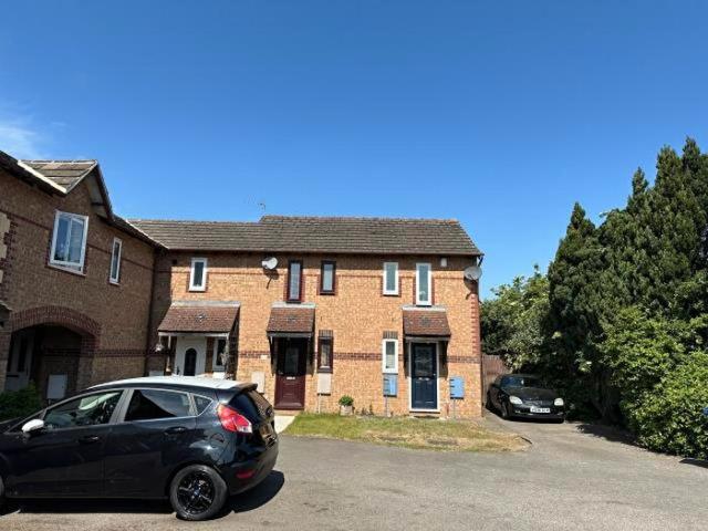 1 Bedroom Terraced House To Rent In Spruce Drive, Bicester, OX26