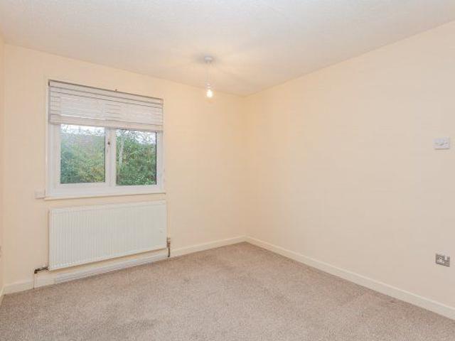 1 bedroom terraced to rent