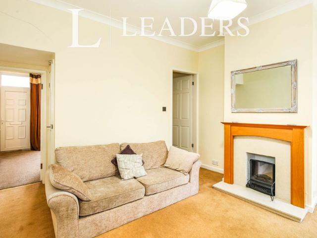 1 bedroom terraced to rent Thistleberry Avenue, Newcastle, Staffordshire, ST5