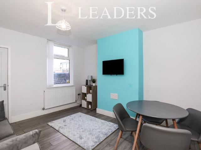 1 bedroom terraced to rent Brunswick Place, Stoke on Trent, Staffordshire, ST1