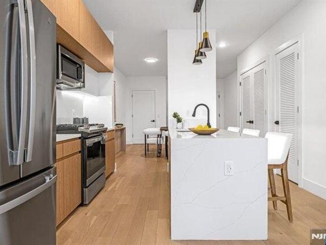 1 bedroom, Union City NJ 07087 104834357