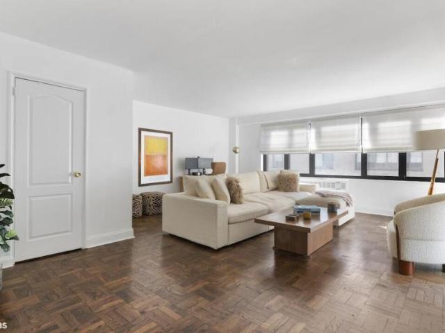 1 bedroom, Upper East Side NY 102245184