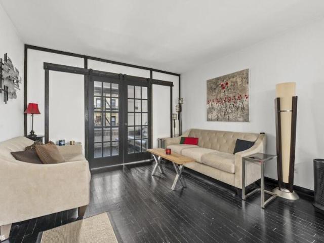 1 bedroom, Upper East Side NY 102245302