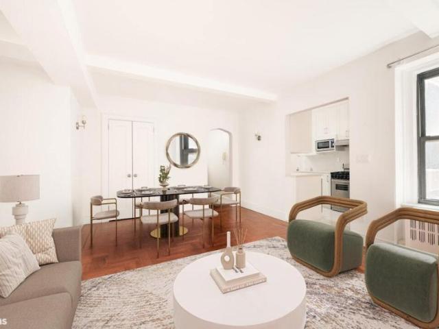 1 bedroom, Upper West Side NY 96815069