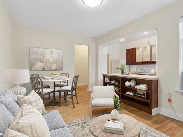 1 bedroom, Upper West Side NY 98818450