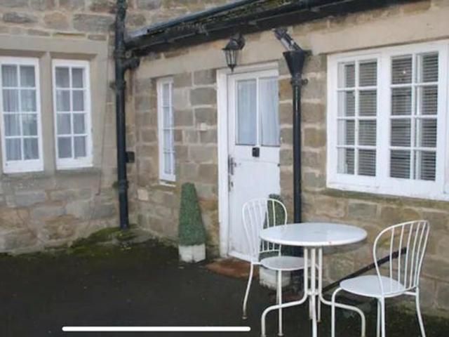 1 bedroomed apartment in Potterton Leeds