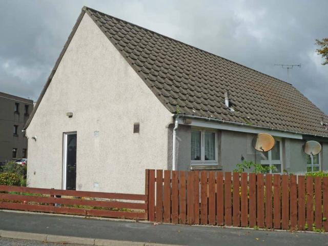 1 bedroomed semi detached bungalow