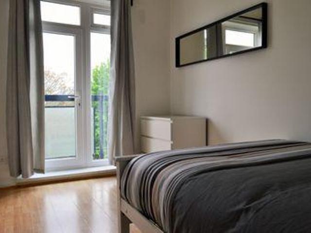1 Bedrooms Maisonette for rent in Caxton Grove, London E3